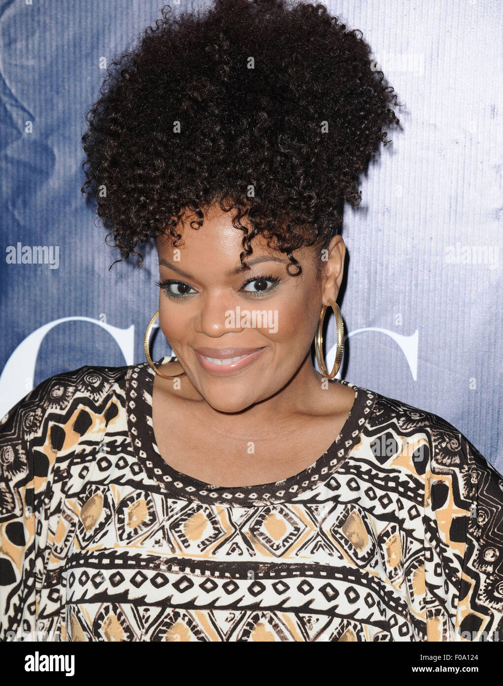 Los Angeles, California, USA. 10th Aug, 2015. Yvette Nicole Brown ...