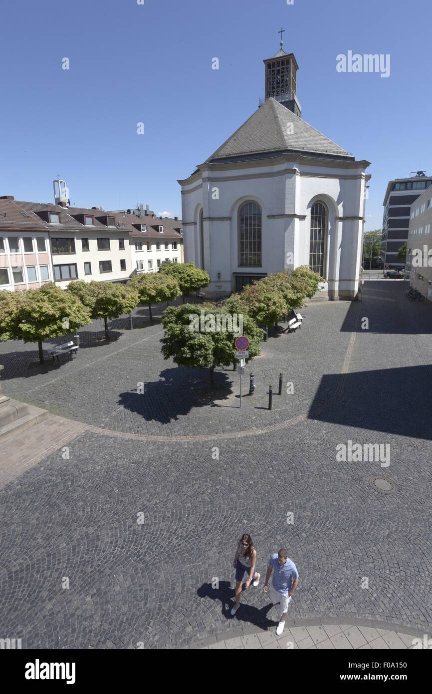 People on Frankfurt Street with Charles Church, Kassel, Hesse, Germany ...