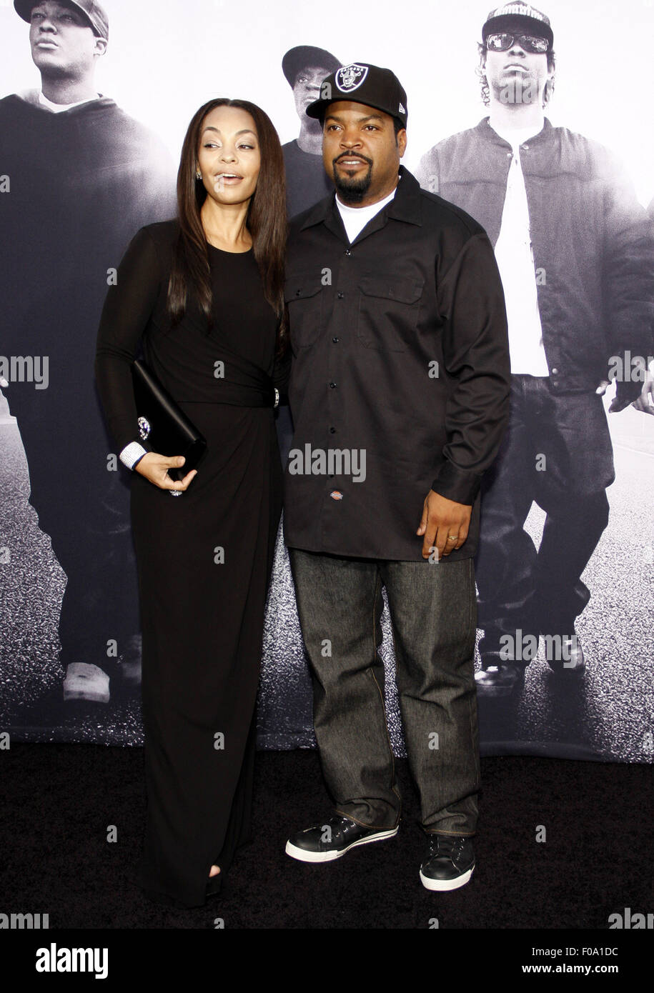 Ice Cube and Kimberly Woodruff at the Los Angeles premiere of 'Straight ...