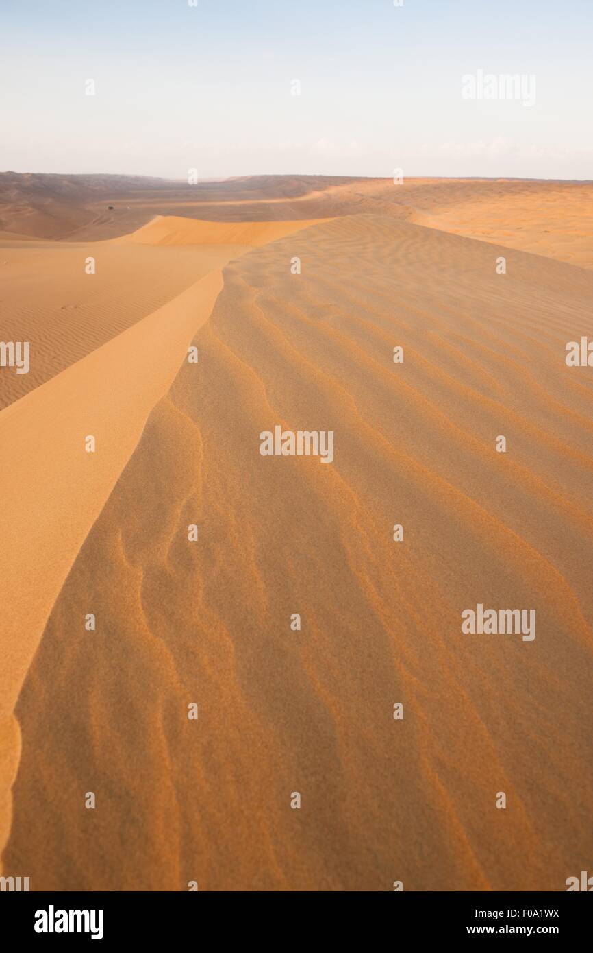 Sand dunes at Wahiba sands, Oman Stock Photo - Alamy
