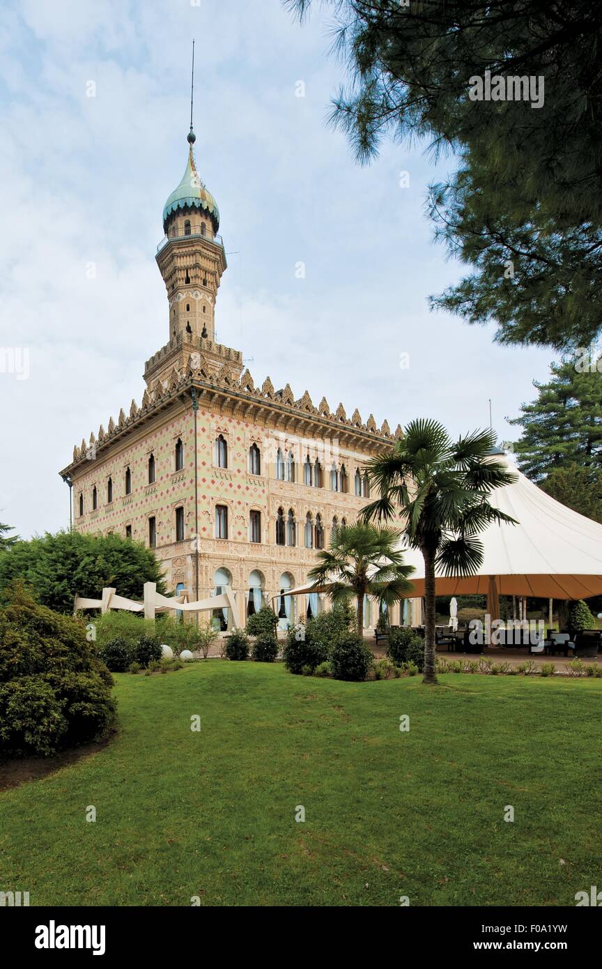 Villa crespi hi-res stock photography and images - Alamy