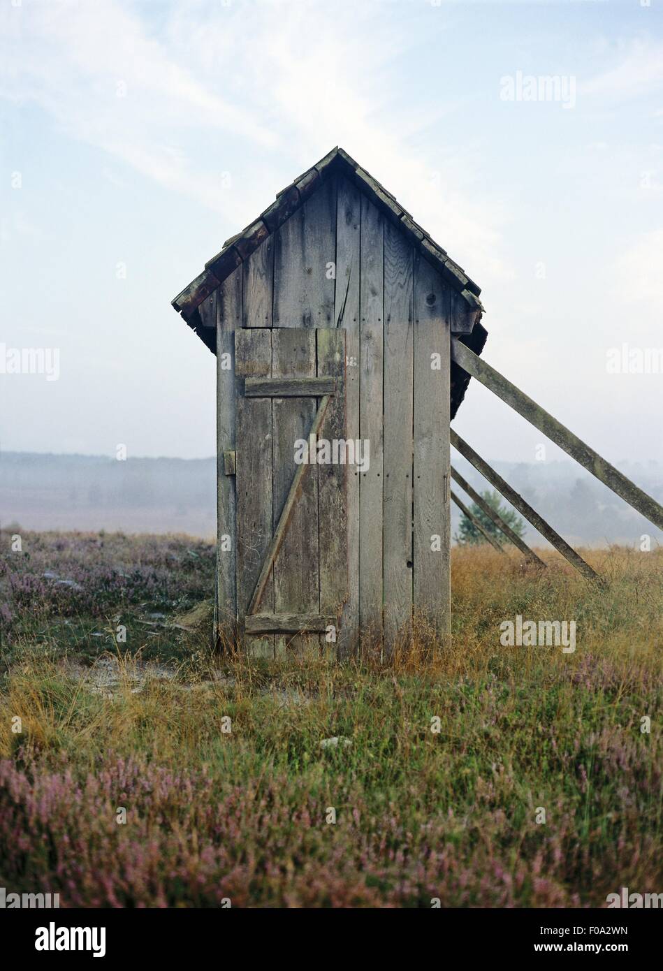 Lower hut hi-res stock photography and images - Alamy