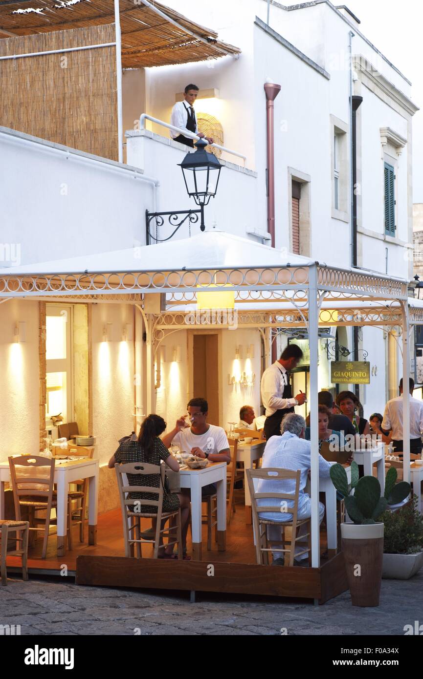 Ontranto hi-res stock photography and images - Alamy