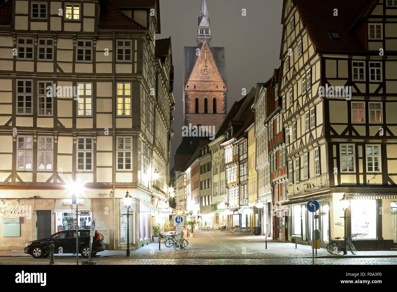 View of market church, half-timbered houses on Kramer Street, Hanover ...