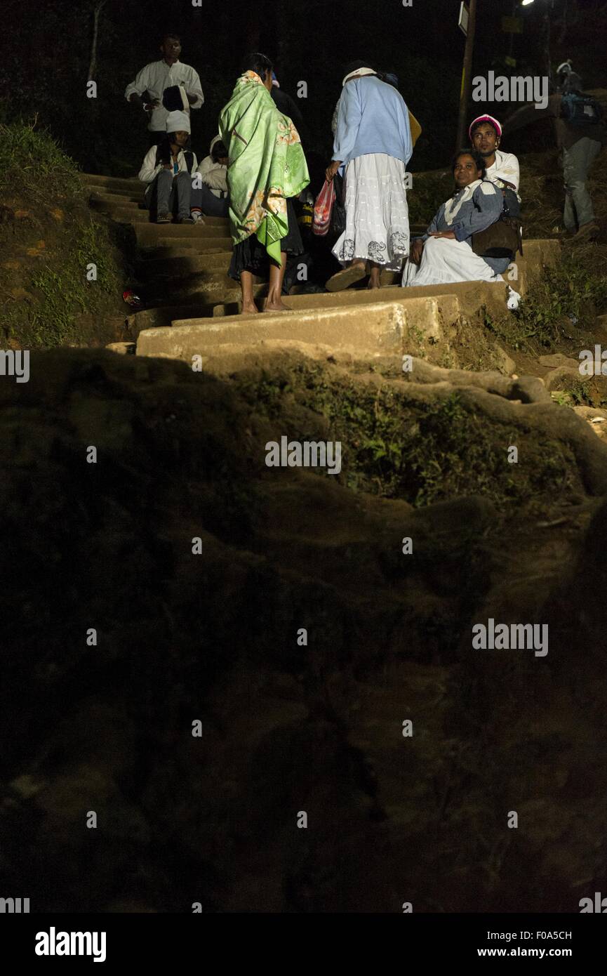 Pilgrims climbing steps at night on Sri Pada mountain, Sri Lanka Stock ...