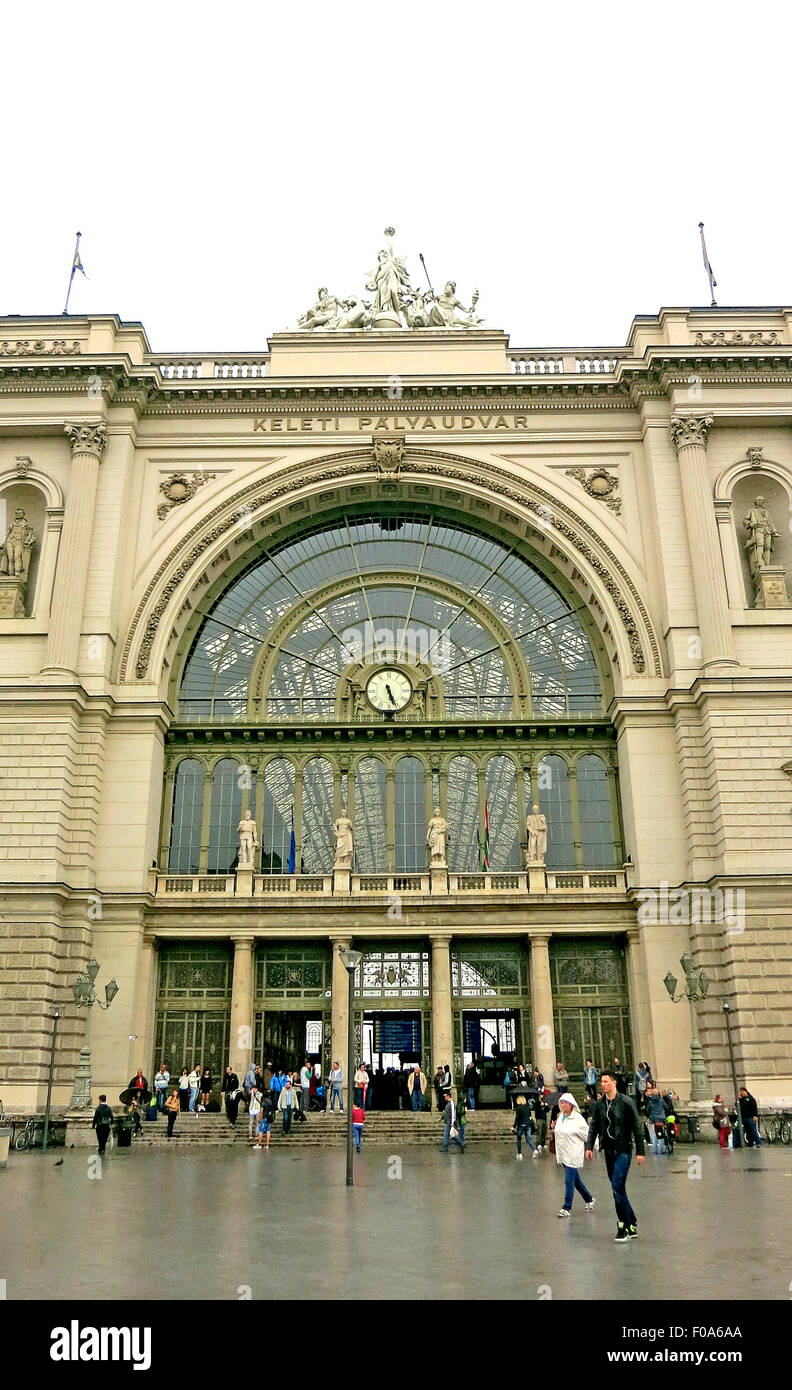 Keleti Palyaudvar railway station Budapest Hungary Stock Photo - Alamy