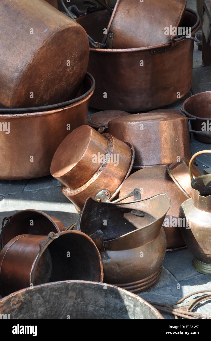 Ancient copper pot hi-res stock photography and images - Alamy