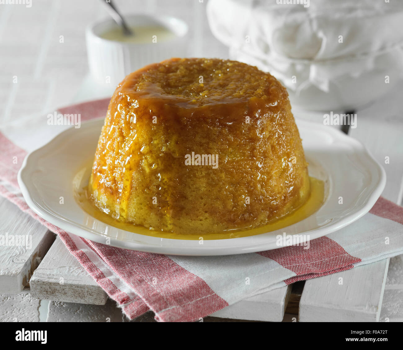 Steamed syrup pudding. Steamed treacle sponge. UK dessert Stock Photo ...