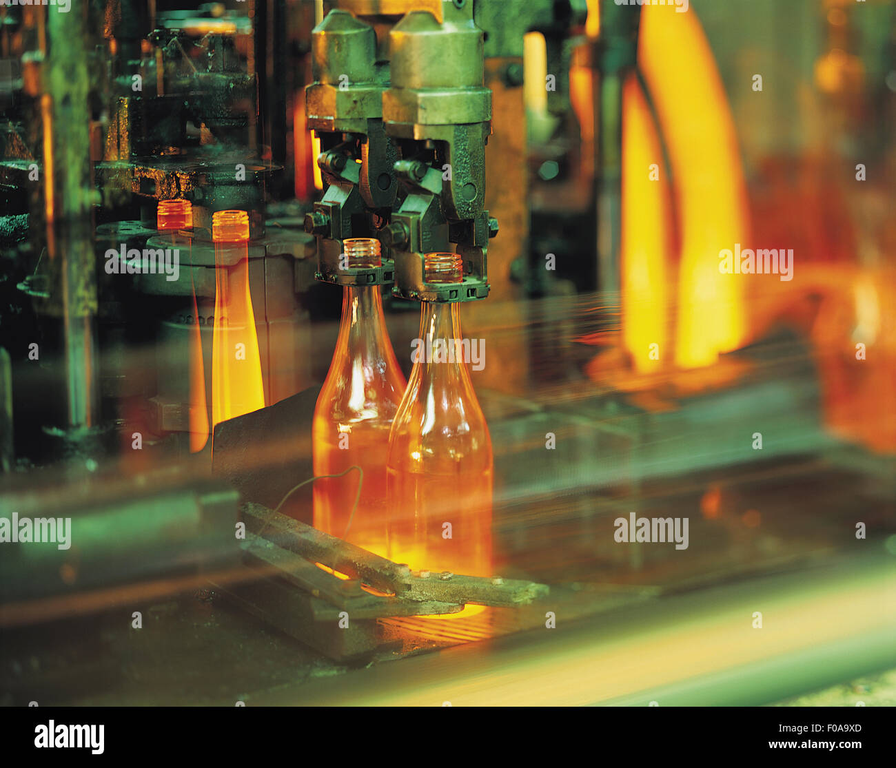 Glass production process hi-res stock photography and images - Alamy