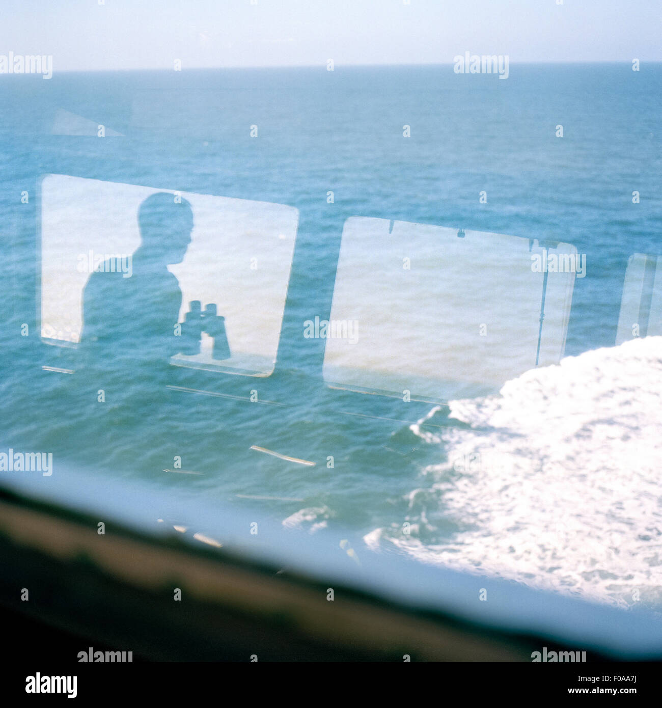 Container ship in the sea hi-res stock photography and images - Alamy