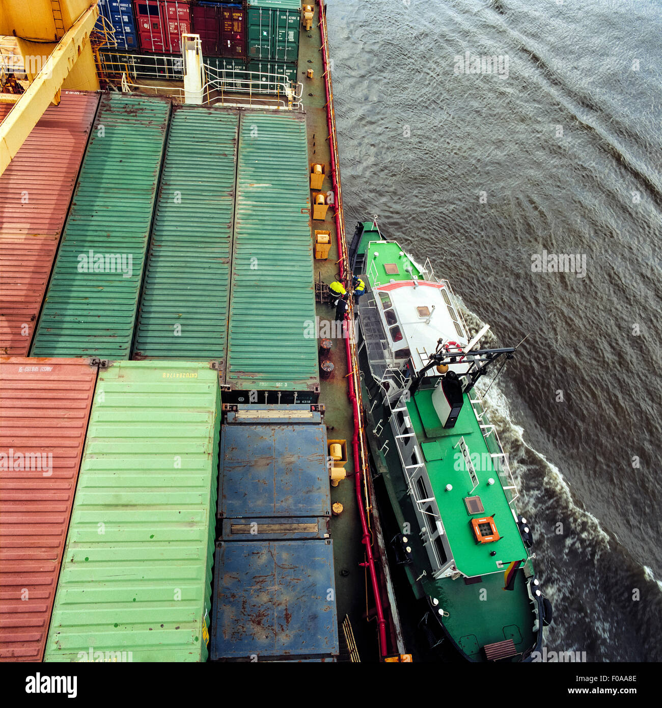 Ship pilots hi-res stock photography and images - Alamy
