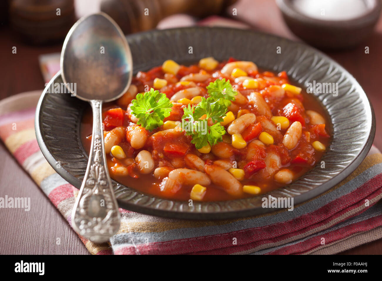 mexican veggie chilli in plate Stock Photo - Alamy