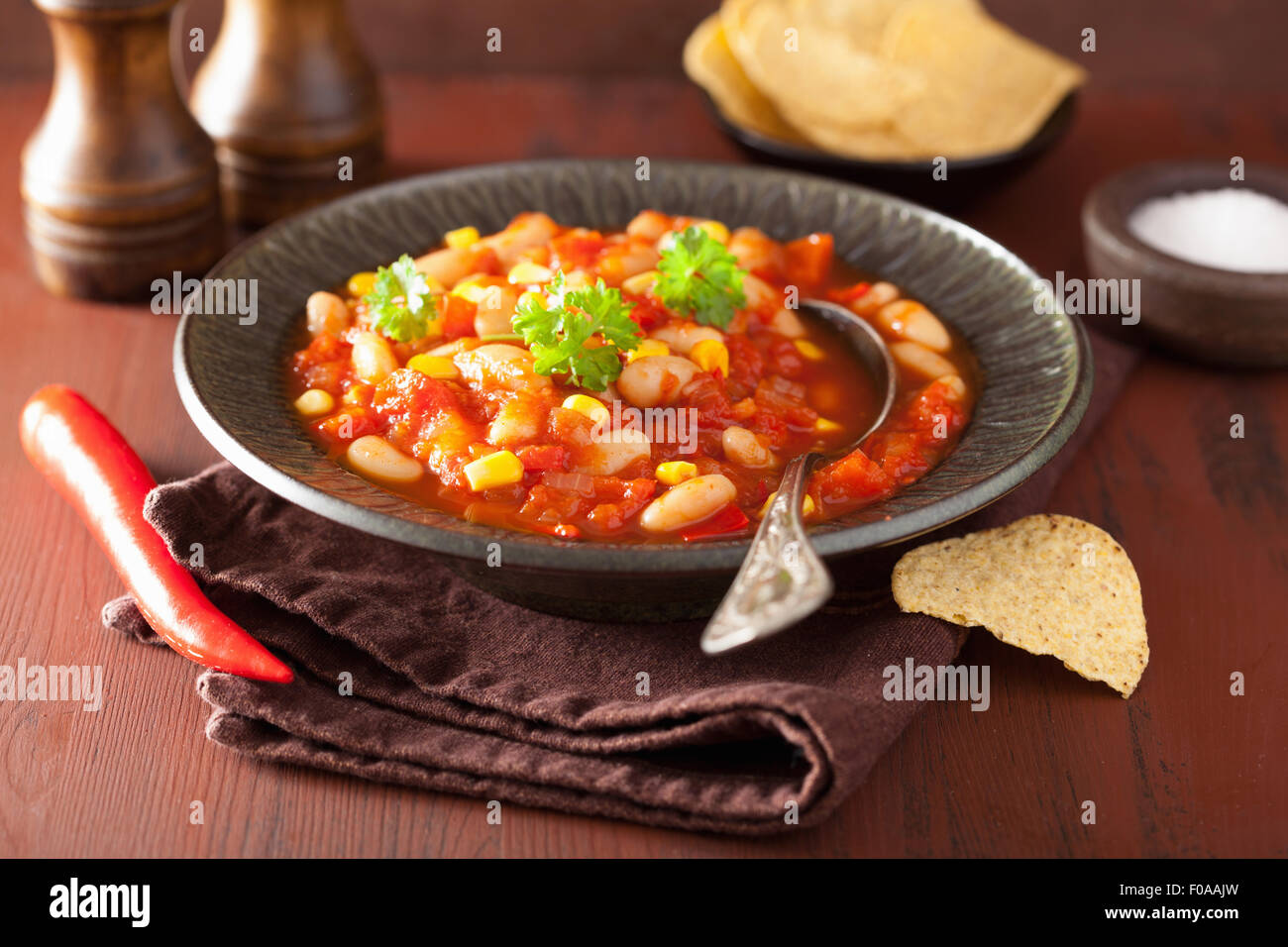 mexican veggie chilli in plate Stock Photo - Alamy