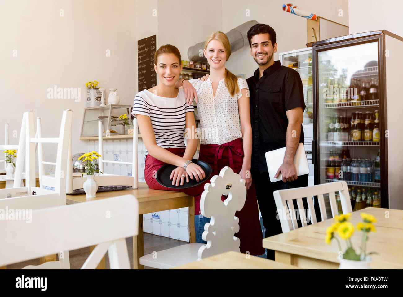 Afghan group of people hi-res stock photography and images - Alamy