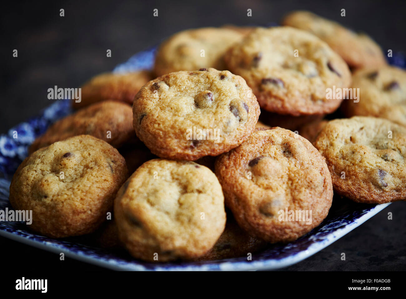Large chocolate cookies hi-res stock photography and images - Alamy
