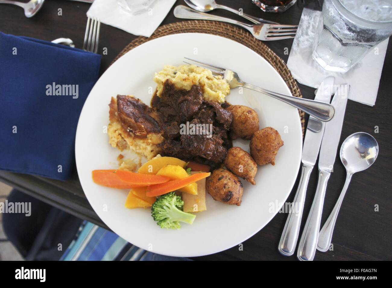 Caribbean plate hi-res stock photography and images - Alamy