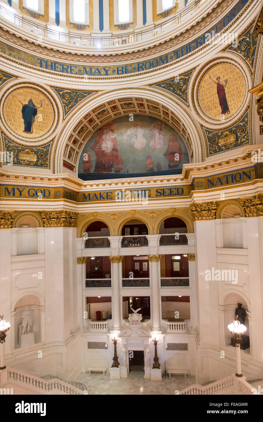 Inside state capitol building harrisburg hi-res stock photography and ...
