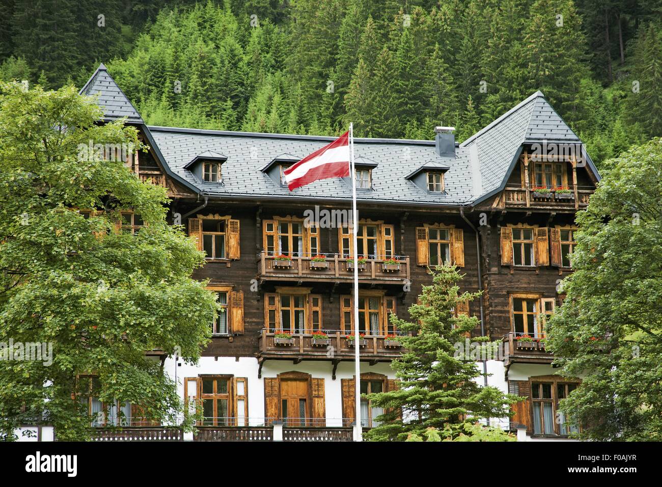 Berghotel hi-res stock photography and images - Alamy