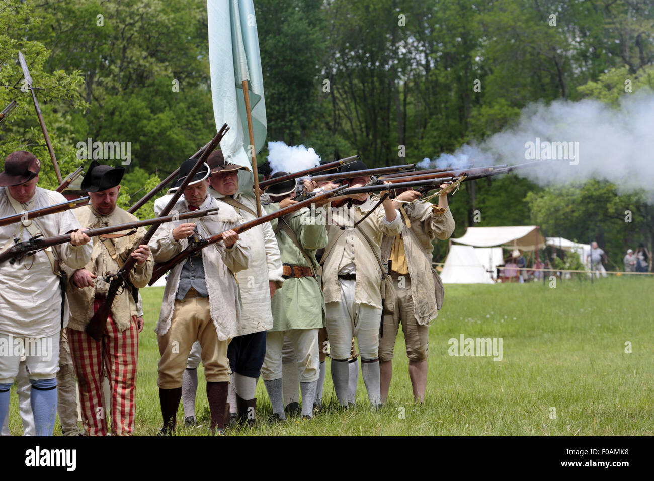 Musket firing hi-res stock photography and images - Alamy