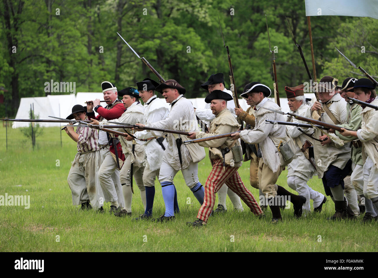 Revolutionary war reenactment hi-res stock photography and images - Alamy