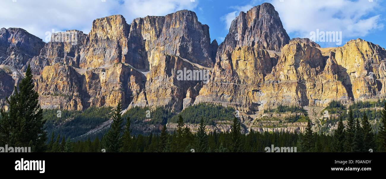View of Castle mountain in Banff National Park, Alberta, Canada Stock ...