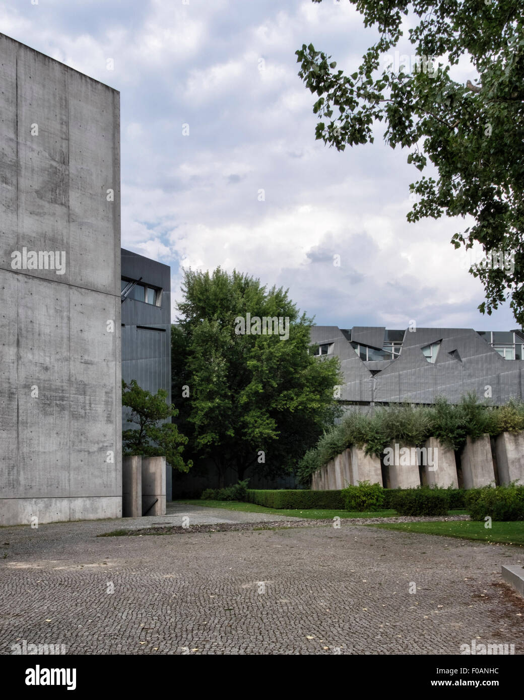 Berlin Jewish Museum Jüdisches Museum New Building exterior, Garden of ...
