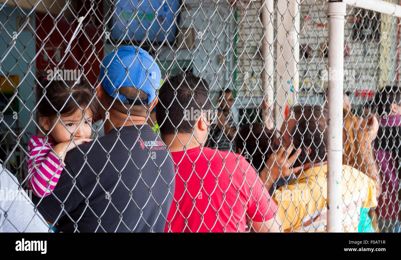 Donald trump side view hi-res stock photography and images - Alamy