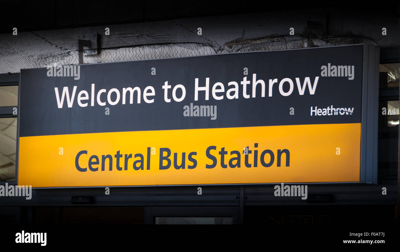 Heathrow airport welcome hi-res stock photography and images - Alamy