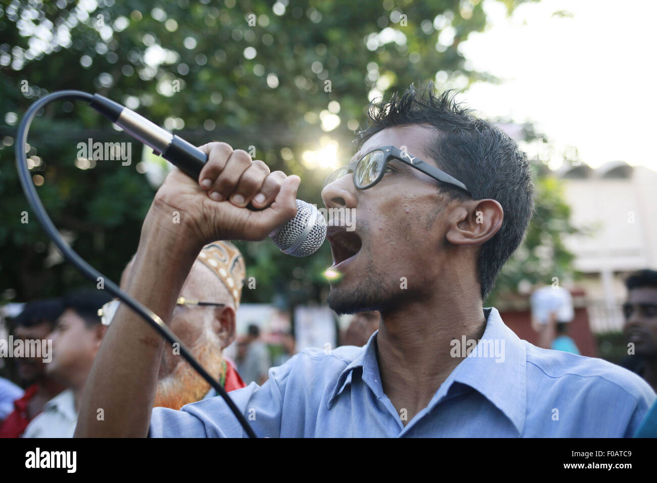 Dhaka, Bangladesh. 11th Aug, 2015. Bangladeshi social activists from ...