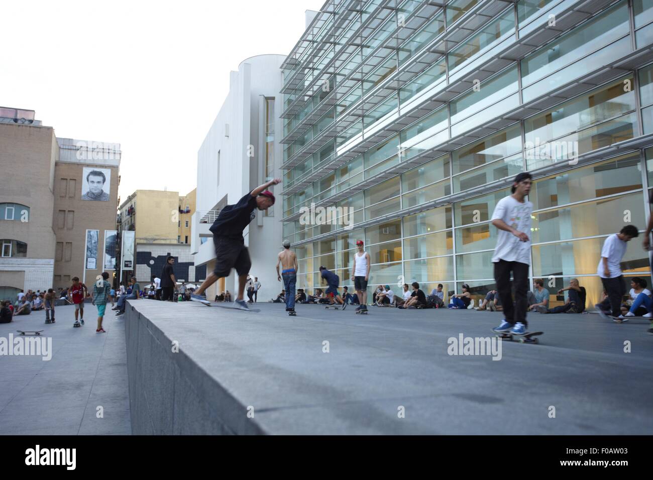 People watching performance in museum hi-res stock photography and ...