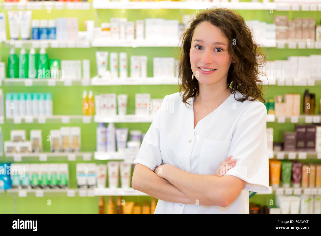 Student pharmacist hi-res stock photography and images - Alamy