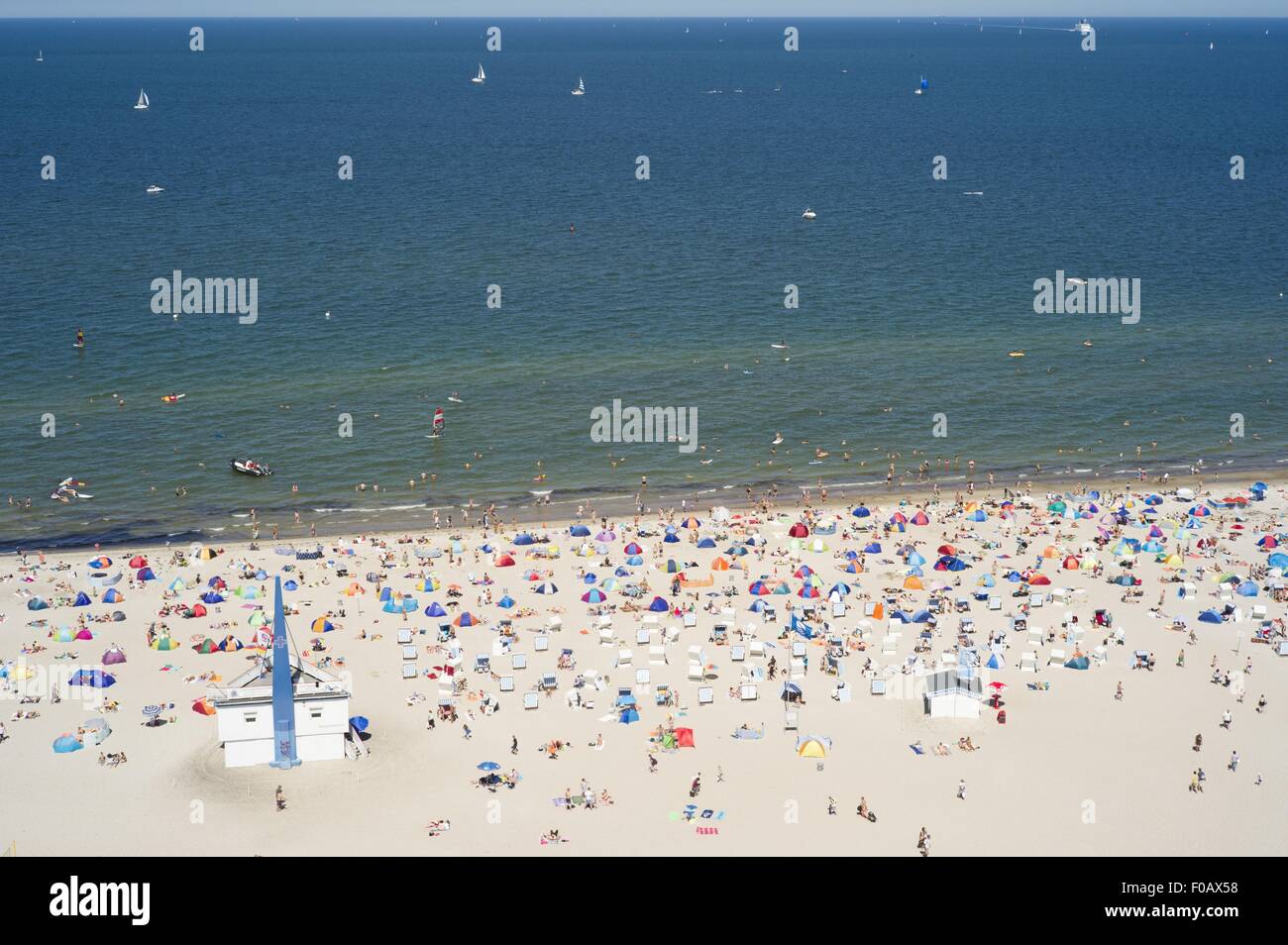 A view from the Hotel Neptun of the popular beach at Warnemünde Stock ...