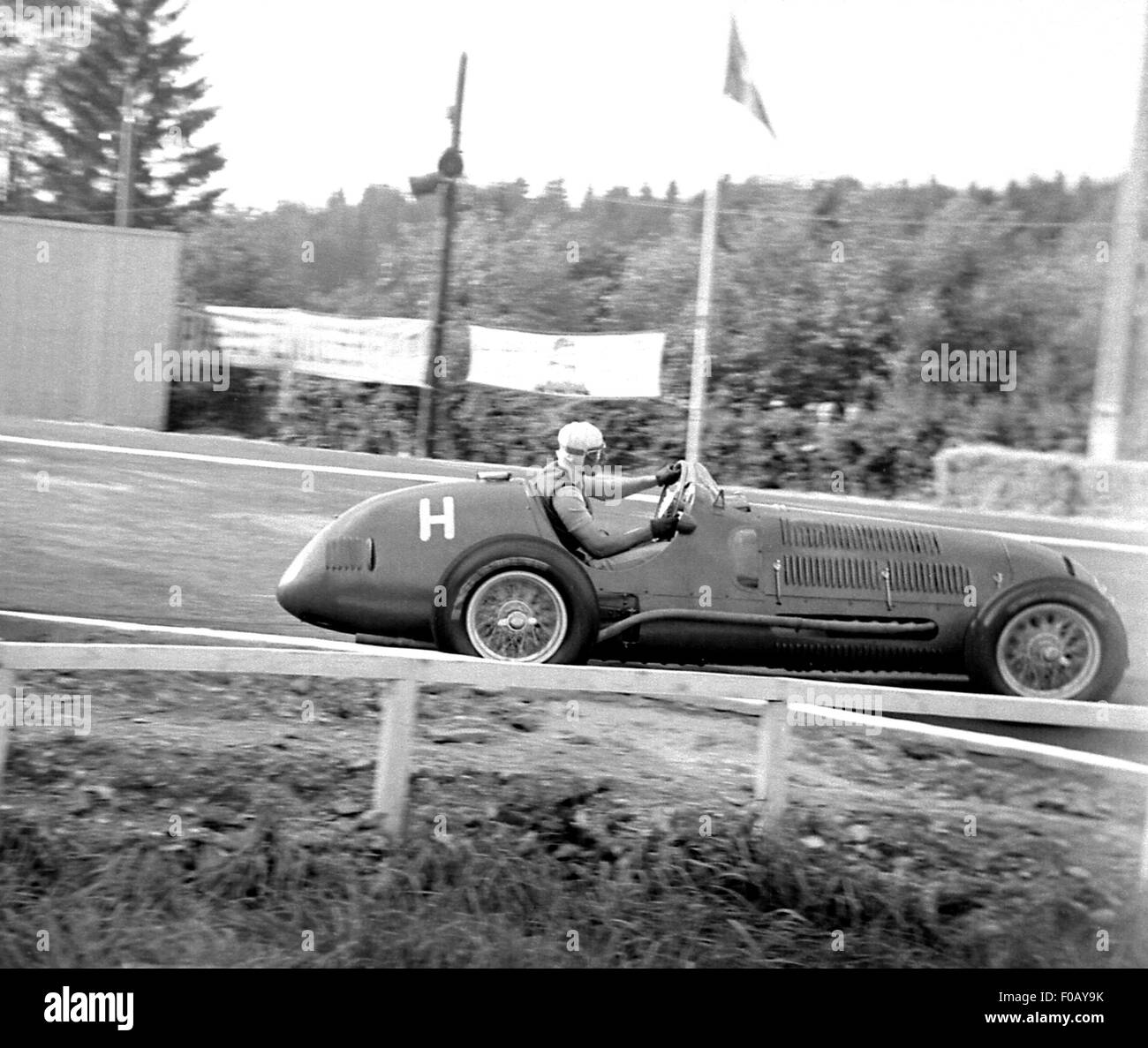 Race car driving 1940s hi-res stock photography and images - Alamy