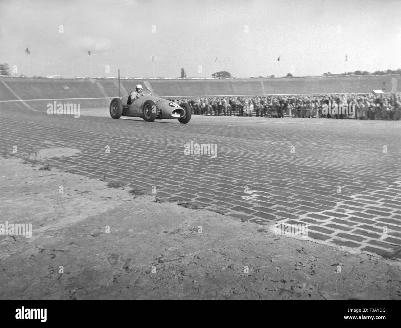 Avus racing circuit hi-res stock photography and images - Alamy