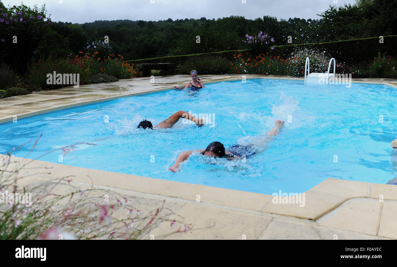 Family swimming pool france hi-res stock photography and images - Alamy