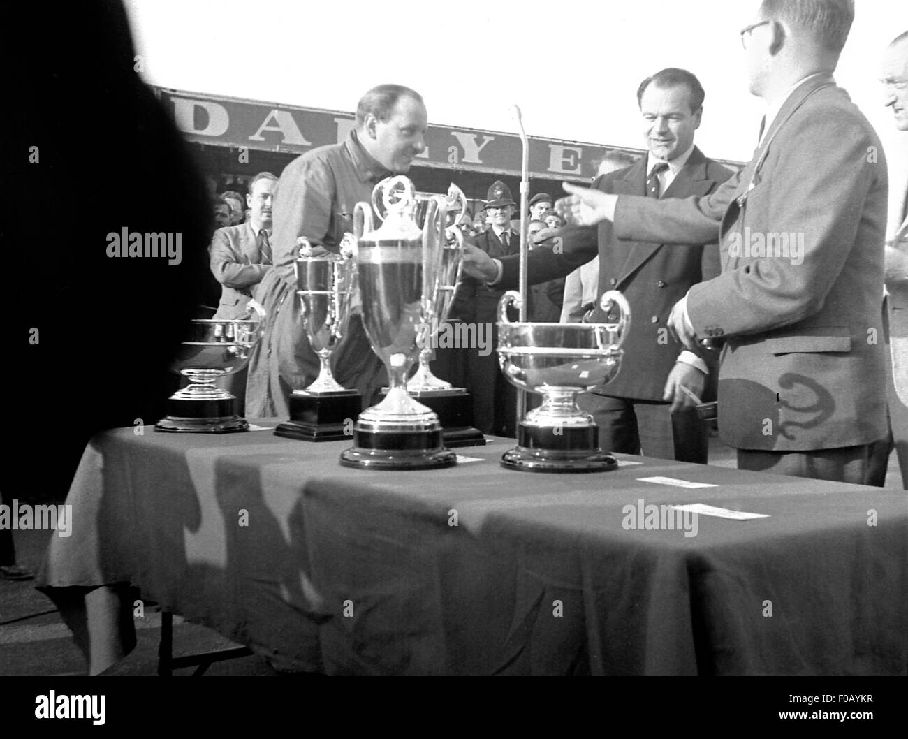 British grand prix silverstone trophy hi-res stock photography and ...