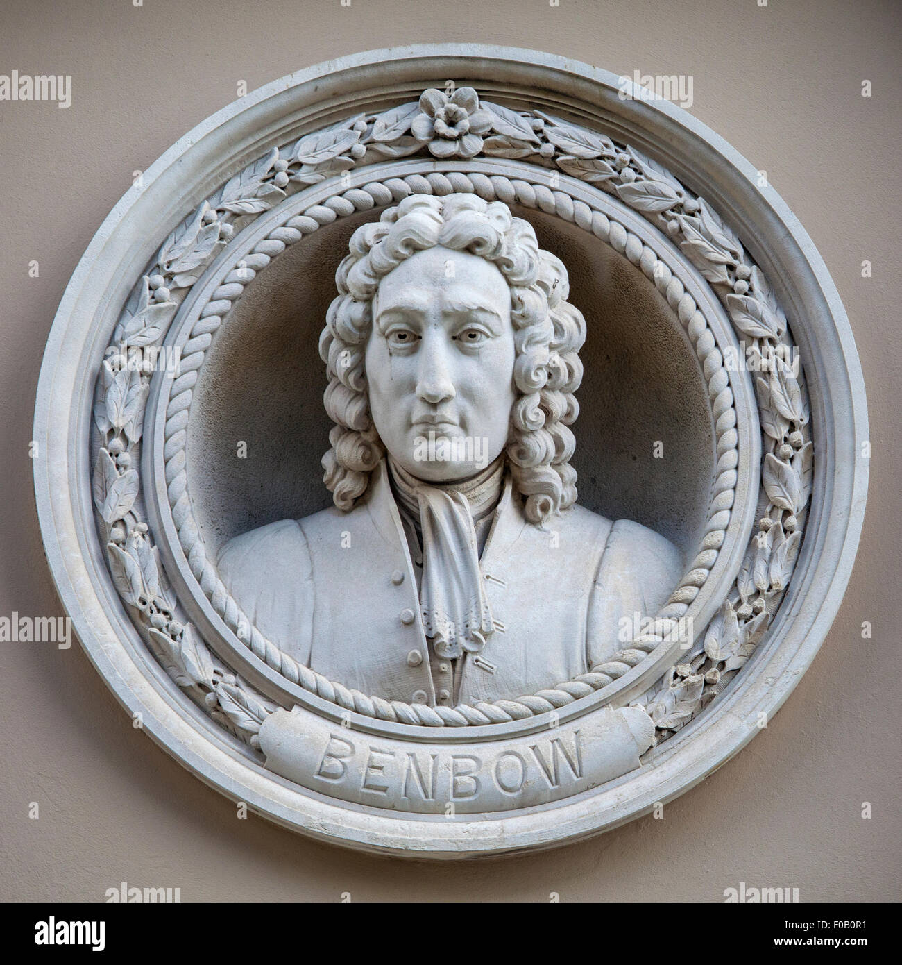 John benbow statue hi-res stock photography and images - Alamy