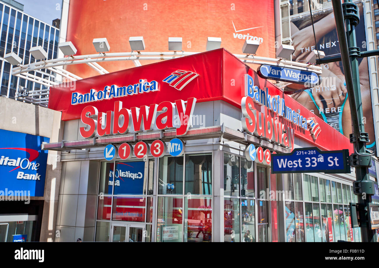 33rd street subway station manhattan hi-res stock photography and ...
