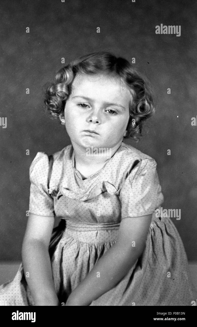 1940s Child Portrait High Resolution Stock Photography and Images - Alamy