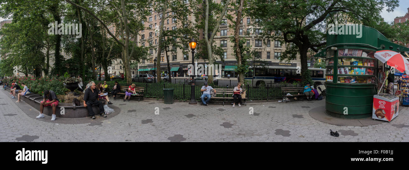 Verdi square hi-res stock photography and images - Alamy