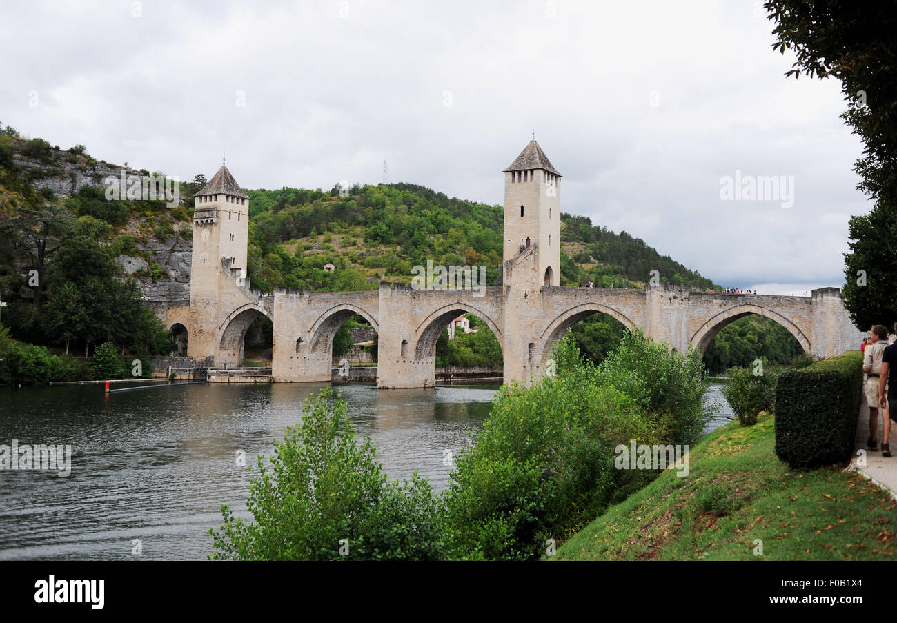 The Pont Valentre bridge across River Lot in Cahors is the main town of ...