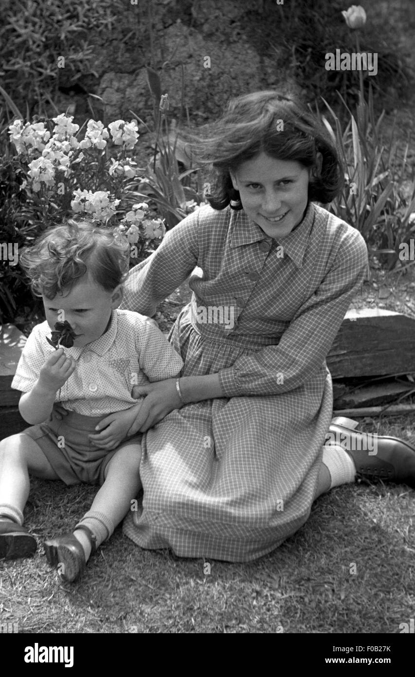 Smiling brother and sister Black and White Stock Photos & Images - Alamy