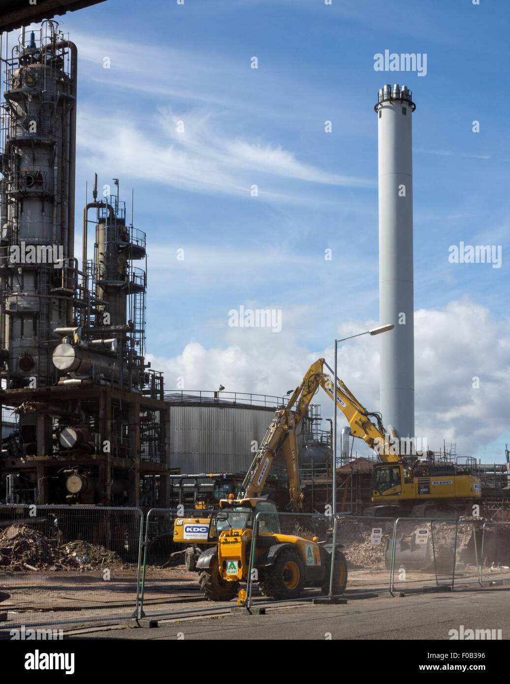 nynas oil refinery, dundee Stock Photo - Alamy