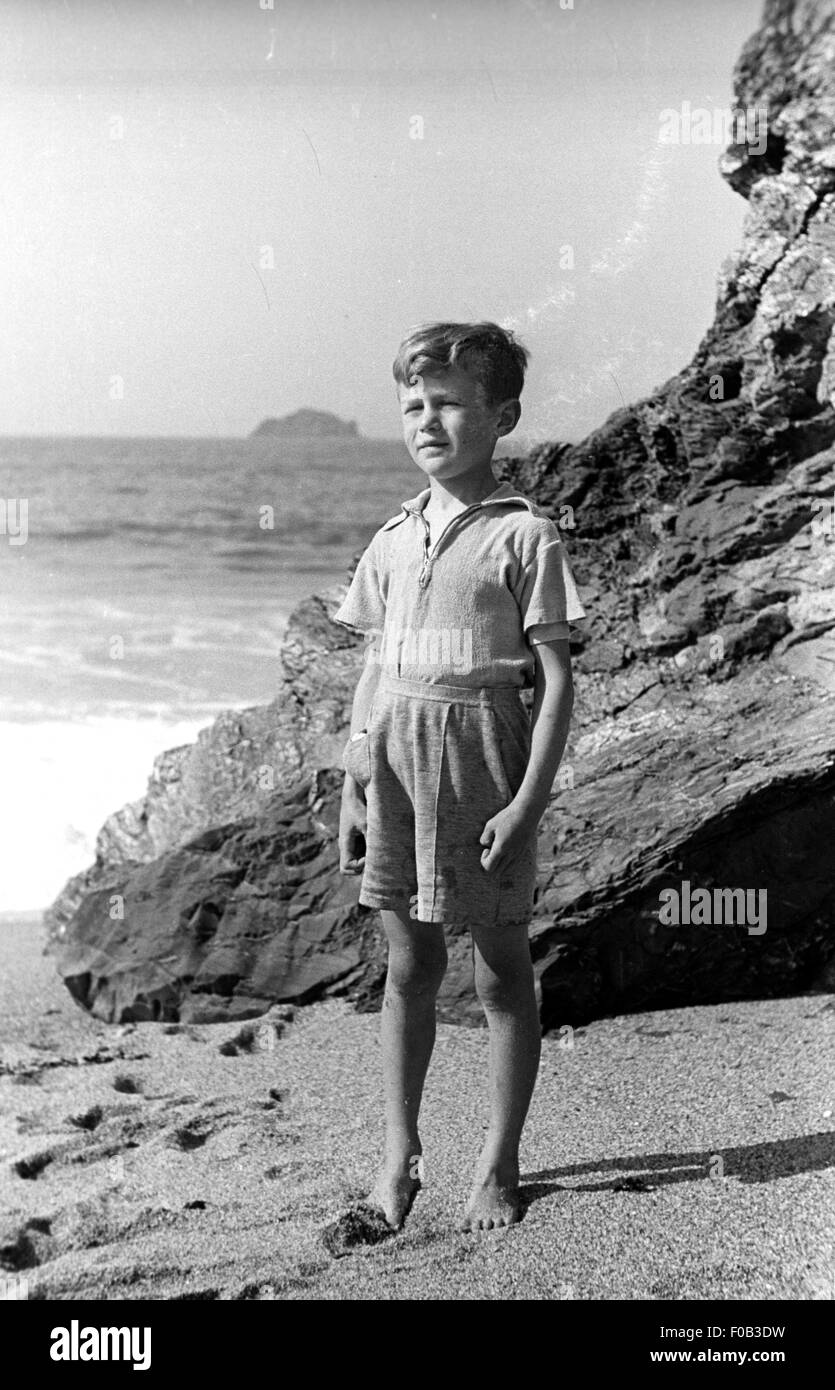 Retro beach boy hi-res stock photography and images Alamy