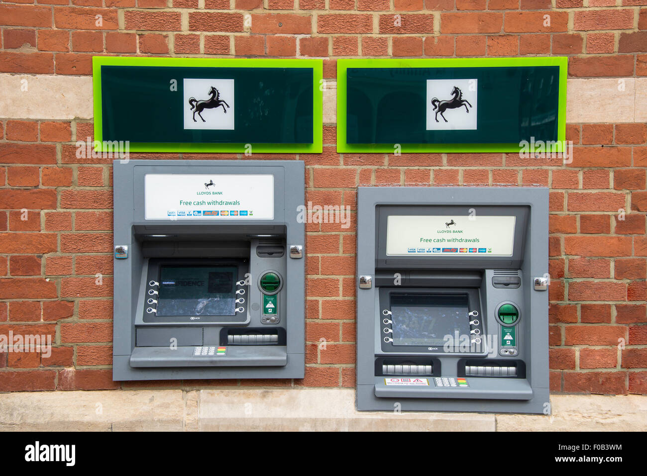LLoyds Bank ATMs, High Street, Daventry, Northamptonshire, England ...
