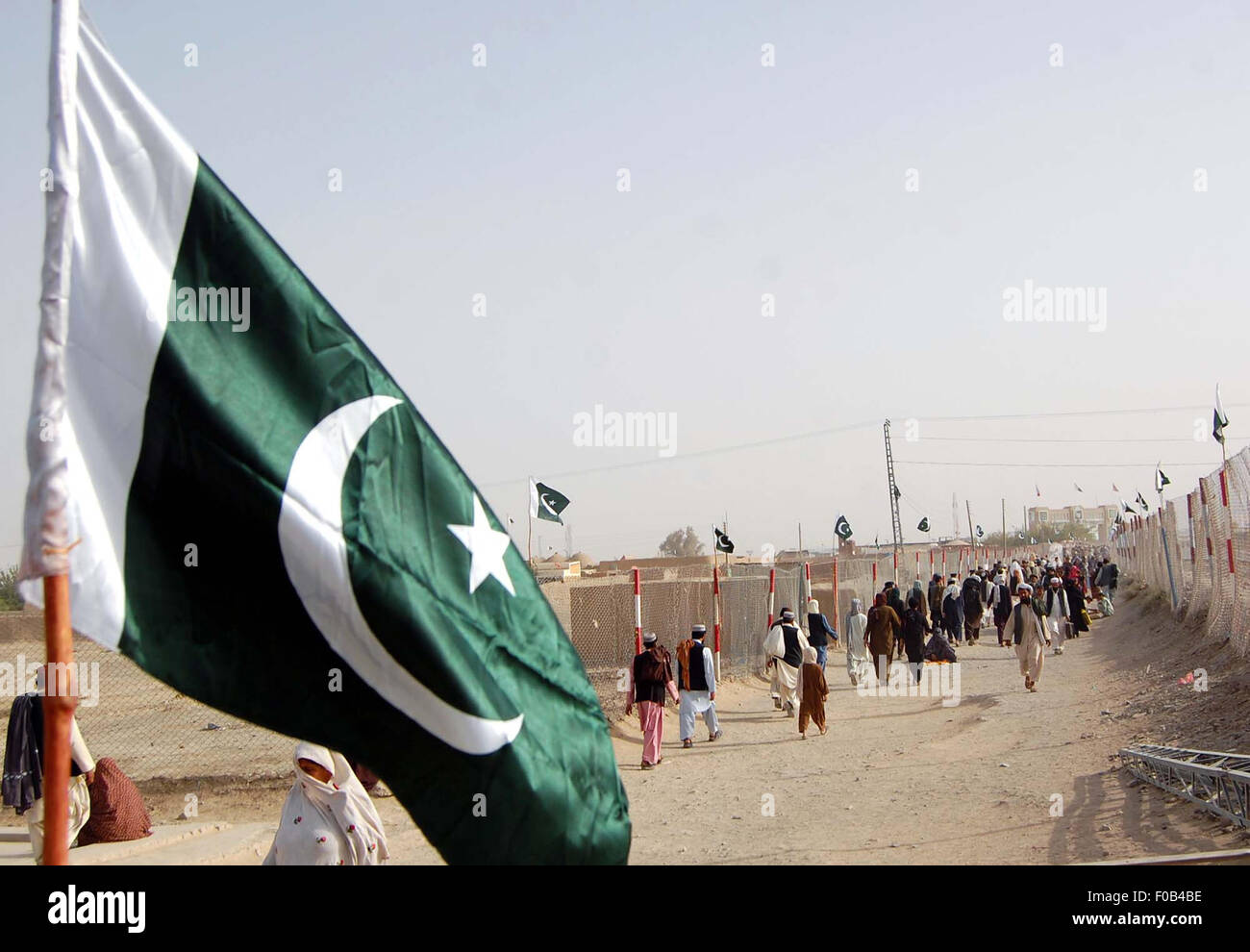 Pakistani chaman border hi-res stock photography and images - Alamy