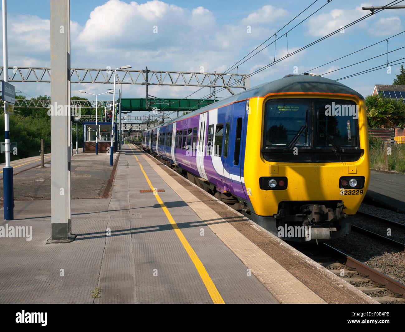 Class 323 electric multiple unit, built by Hunslet TPL, at Sandbach ...