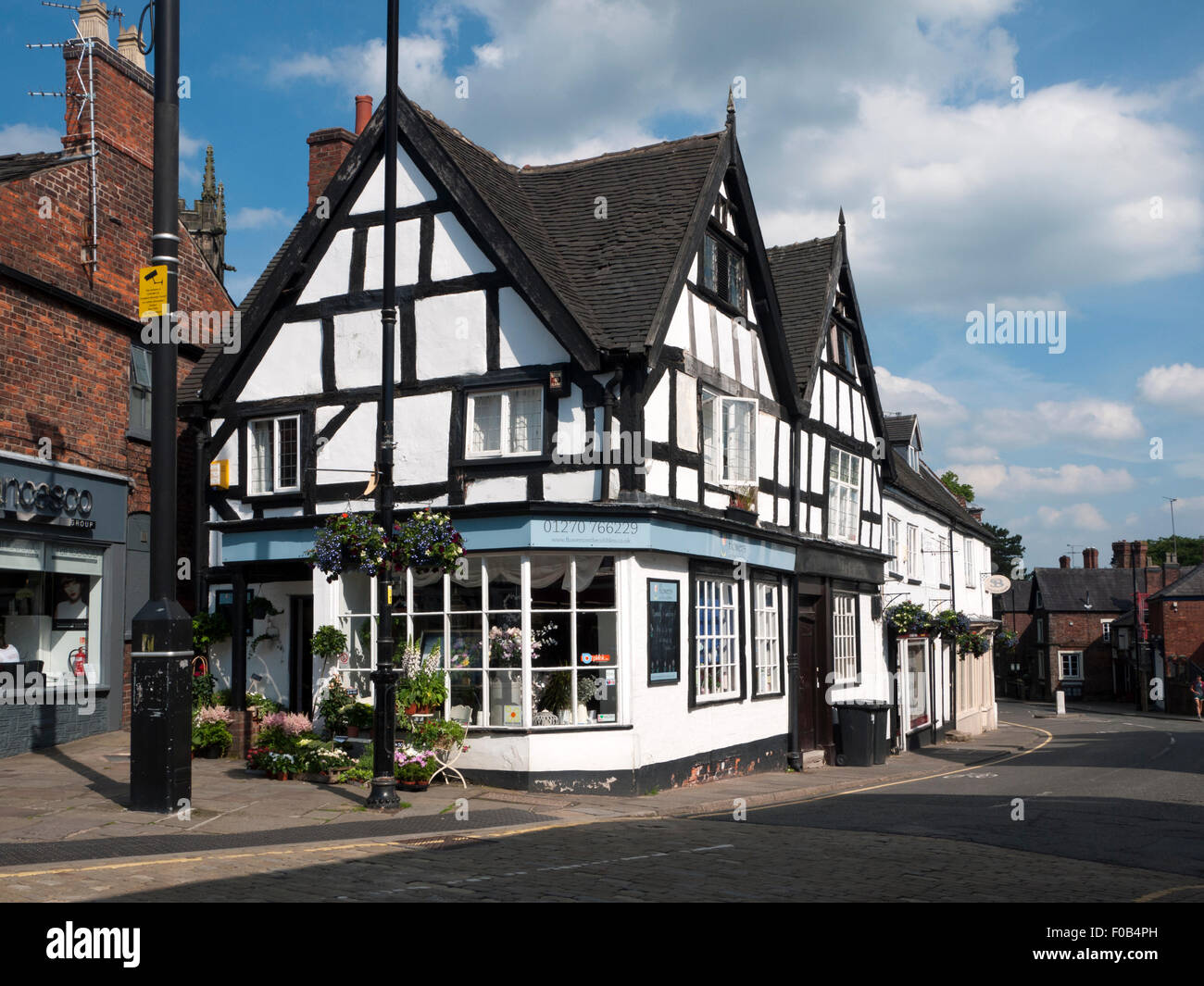 Sandbach cheshire hi-res stock photography and images - Alamy