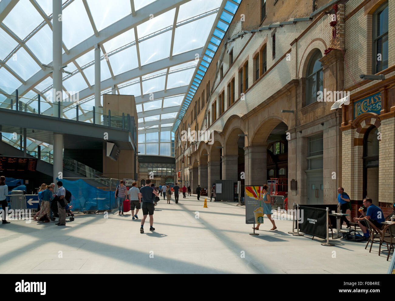 Main concourse and the new ETFE roof after redevelopment works ...