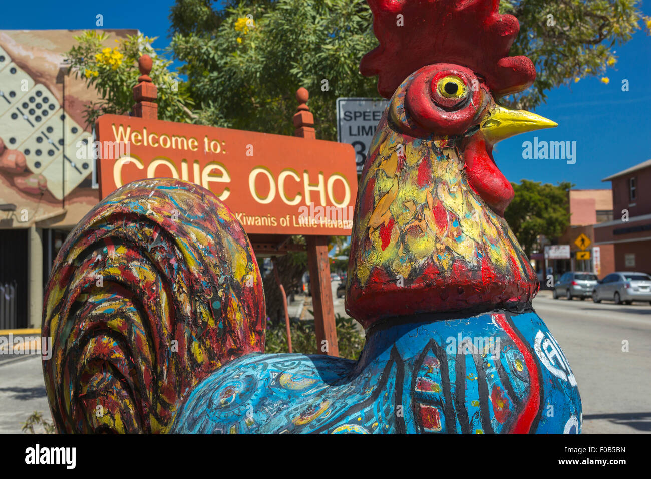 WELCOME SIGN GIANT COCKEREL CHICKEN SCULPTURE (©UNATTRIBUTED) EIGHTH ...